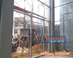 APlikator #1 Fasad Curtain Wall Gedung Dengan Spider Fitting