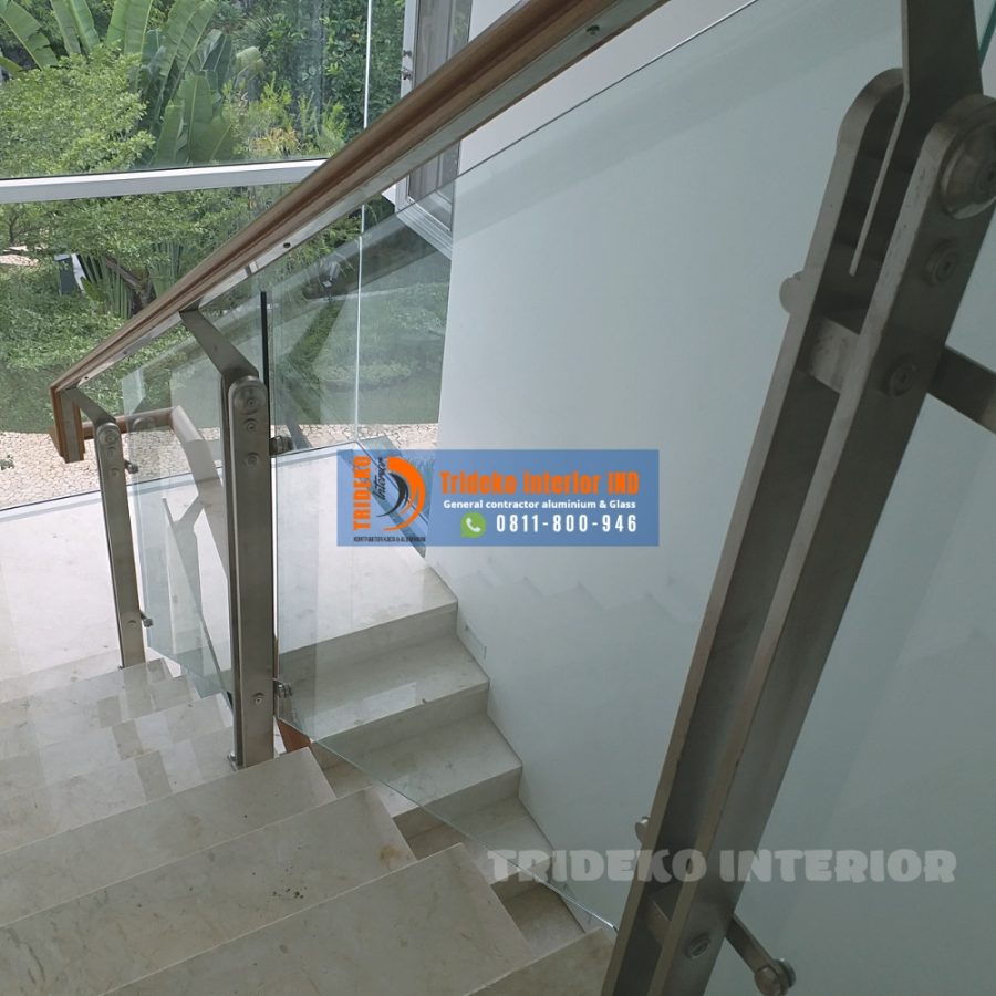 8 Manfaat Railing Kaca 2025 Untuk Desain Rumah Modern